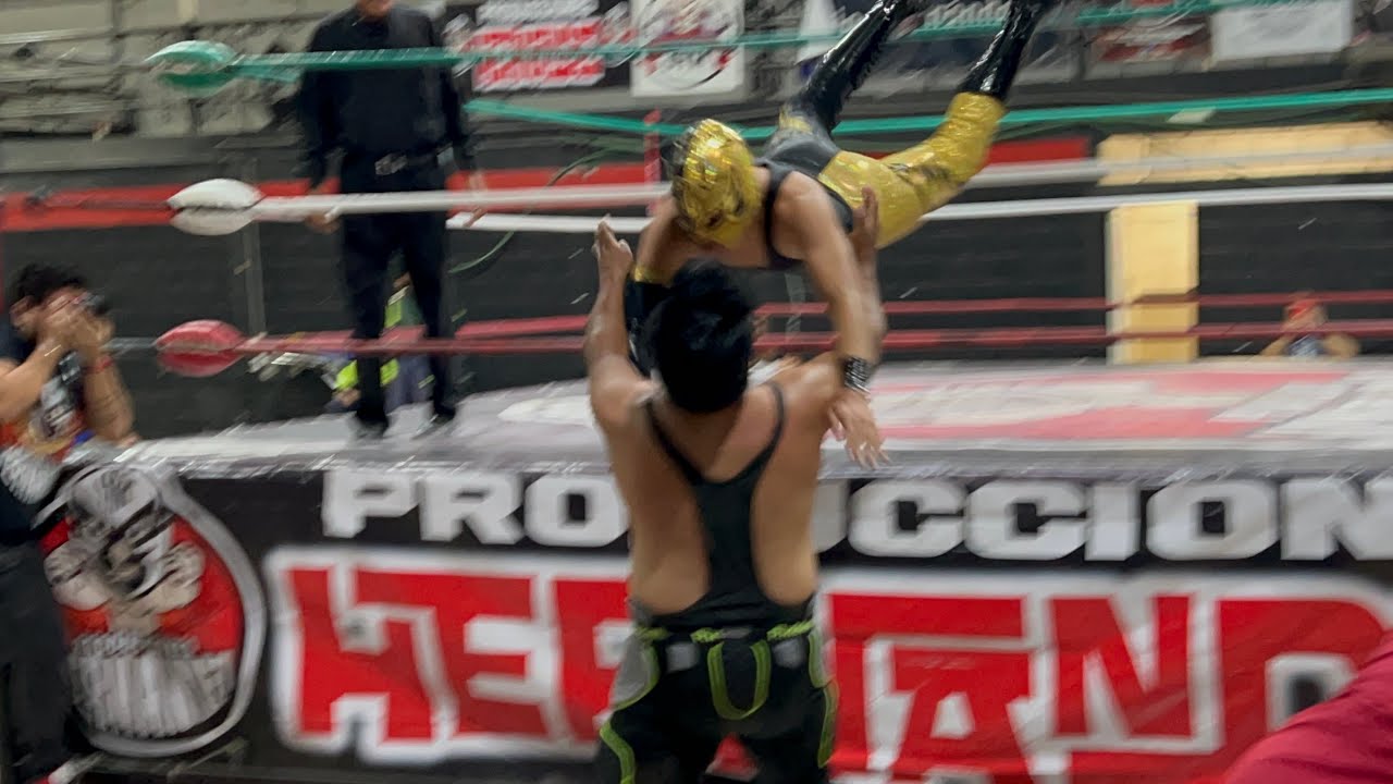 Imperio Negro Jr vs Jerry Varela - YouTube