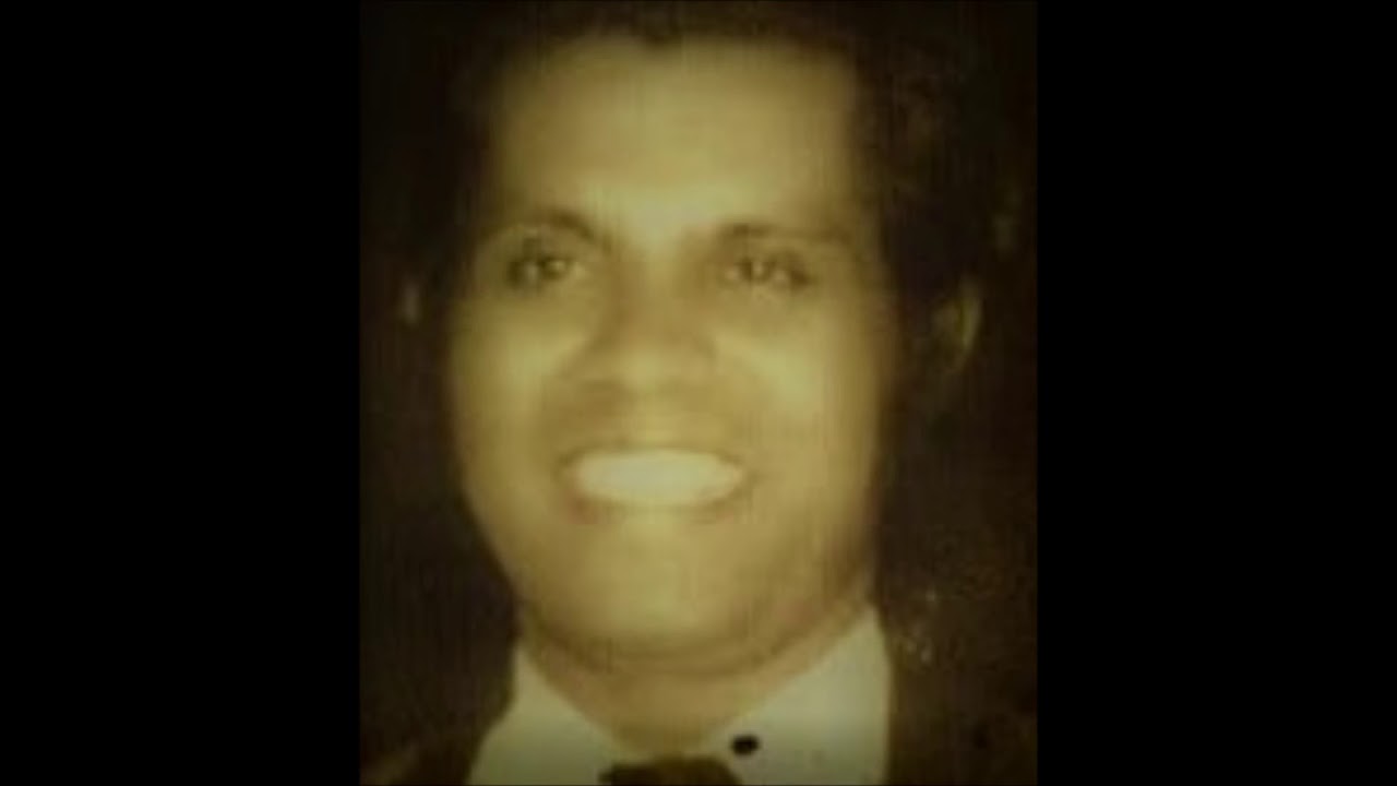 Seenu handin geetha - Neville Fernando - YouTube