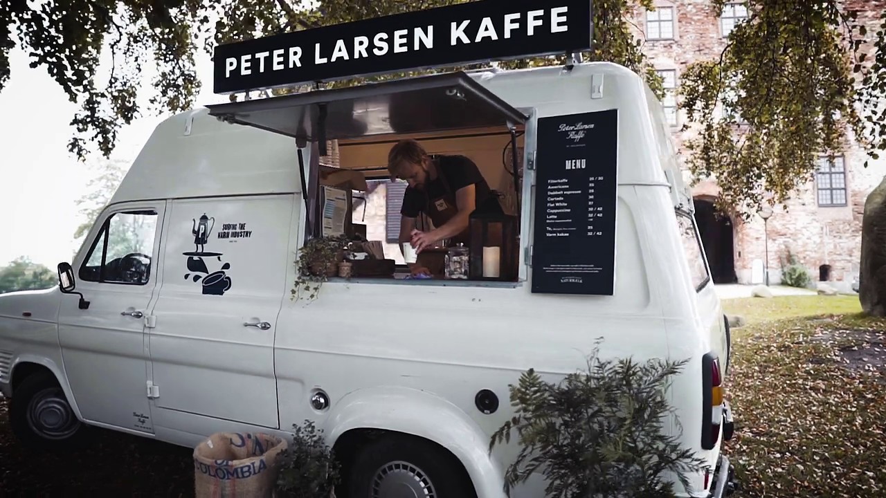 Kom forbi Putte - verdens sødeste kaffebil. - YouTube