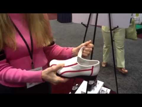 Tip Tee Toe Shoes - YouTube