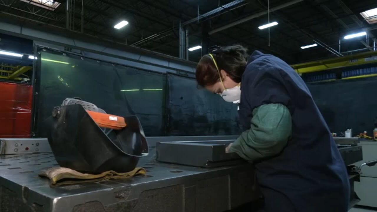 Ready to Work: Manufacturing workers in demand as companies ramp up ...