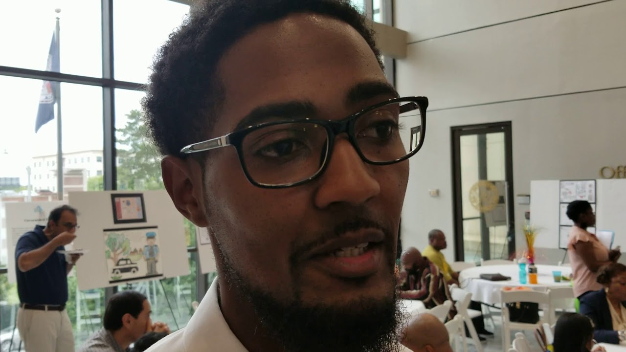 Art Teacher Landon Johnson From the Winning School in the 2018 ACRB ART ...