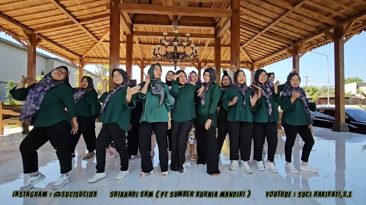 Srikandi SKM | PT Sumber Kurnia Mandiri | Line Dance | Tamang Pung ...