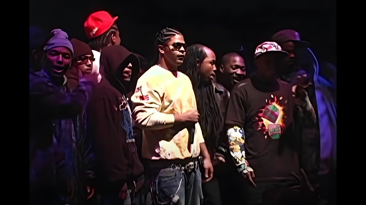 Stack Bundles - Live Performance (Exclusive) - YouTube
