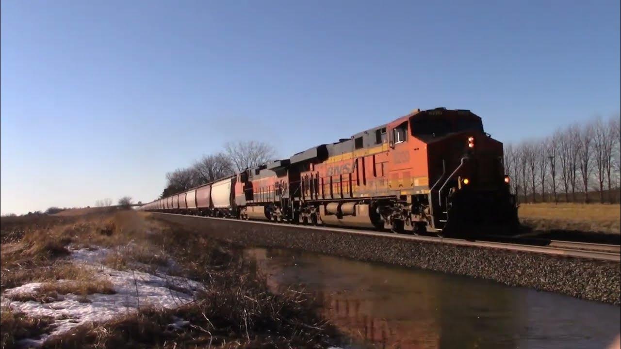 BNSF # 8200 Pulling Hopper Cars East on the Aurora Subdivision - Shabbona, IL - YouTube