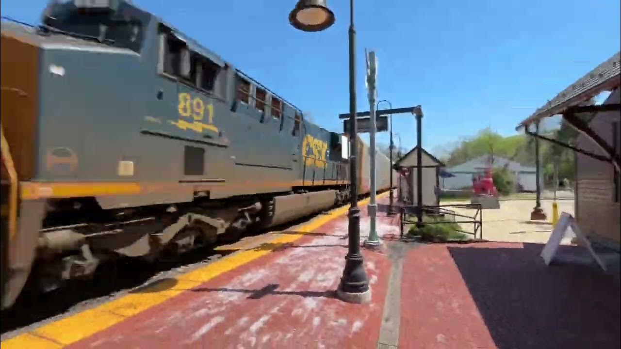 Big long CSX autorack train - YouTube