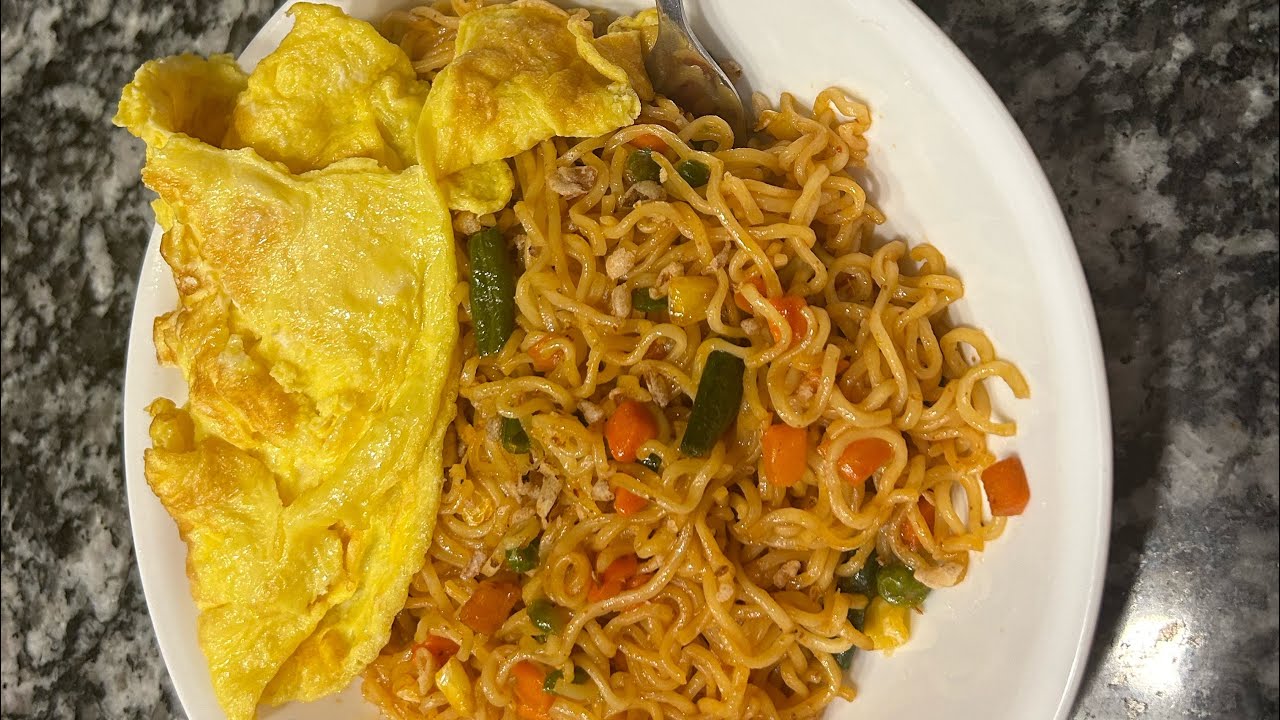 Easy n delicious 😋 noddles recipe. (Quick fix) - YouTube