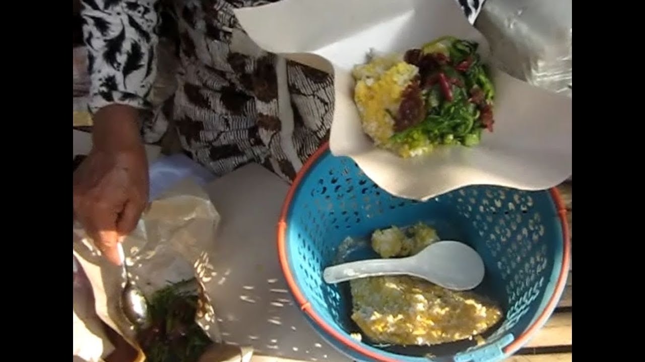 Nasi Jagung di Pasar Badak, Belik Pemalang. - YouTube