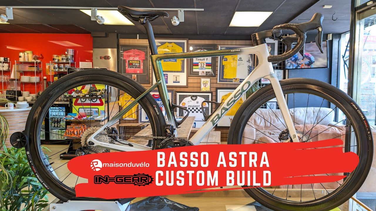 Basso Astra with Ultegra Di2 and Custom build wheels - YouTube