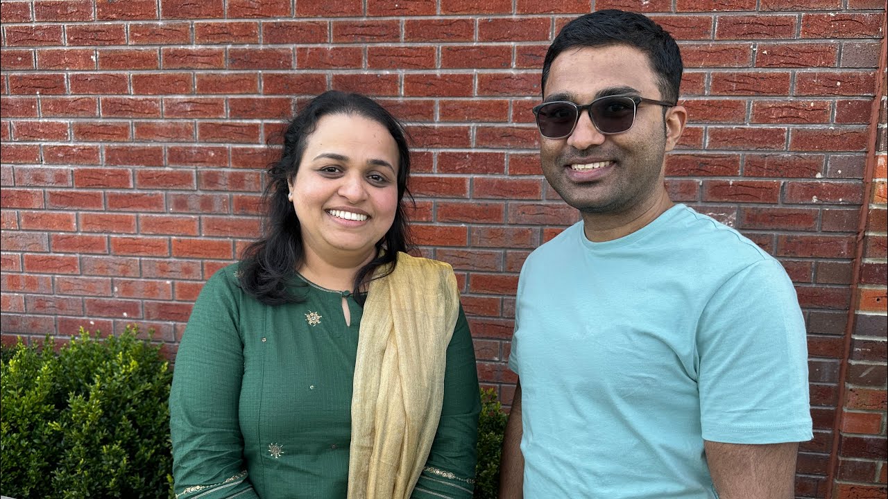 Ninte Bharam yahovayingal / Song by Kuttiyachan/ live by ABY Samuel and Tina Joy - YouTube