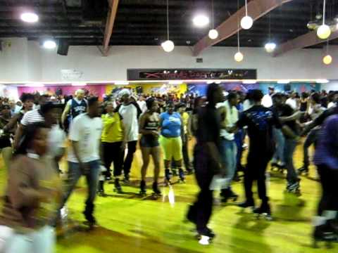 Rolling in the Carolinas, Kate's Skating Rink , Indian Trail, N.C - YouTube