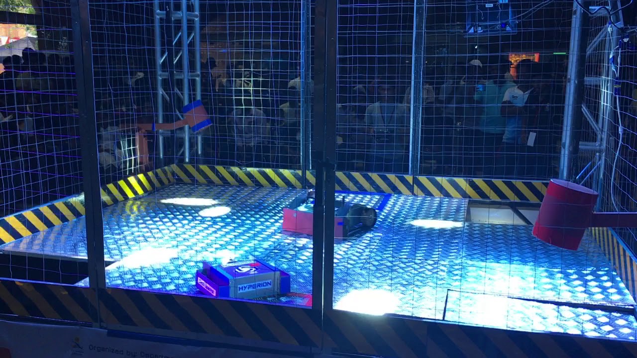 UWU Robot Battle 2019 | Team Spectral | Hyperion vs Tank01 - YouTube