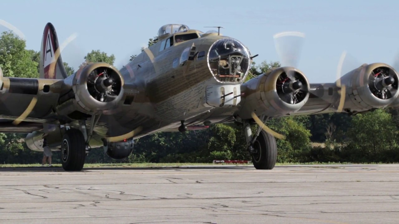 B-17 Nine-0-Nine Engine Start - YouTube
