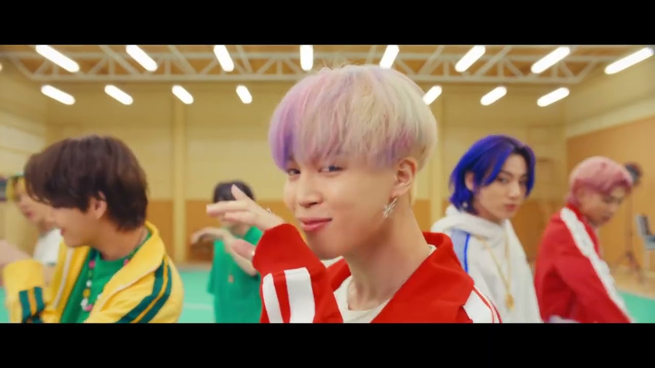 BTS (방탄소년단) 'Butter' Official MV - YouTube