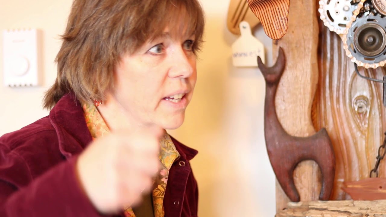 WWW.EST Kristine Day Resemblage Assemblage Explains WWW.EST - YouTube