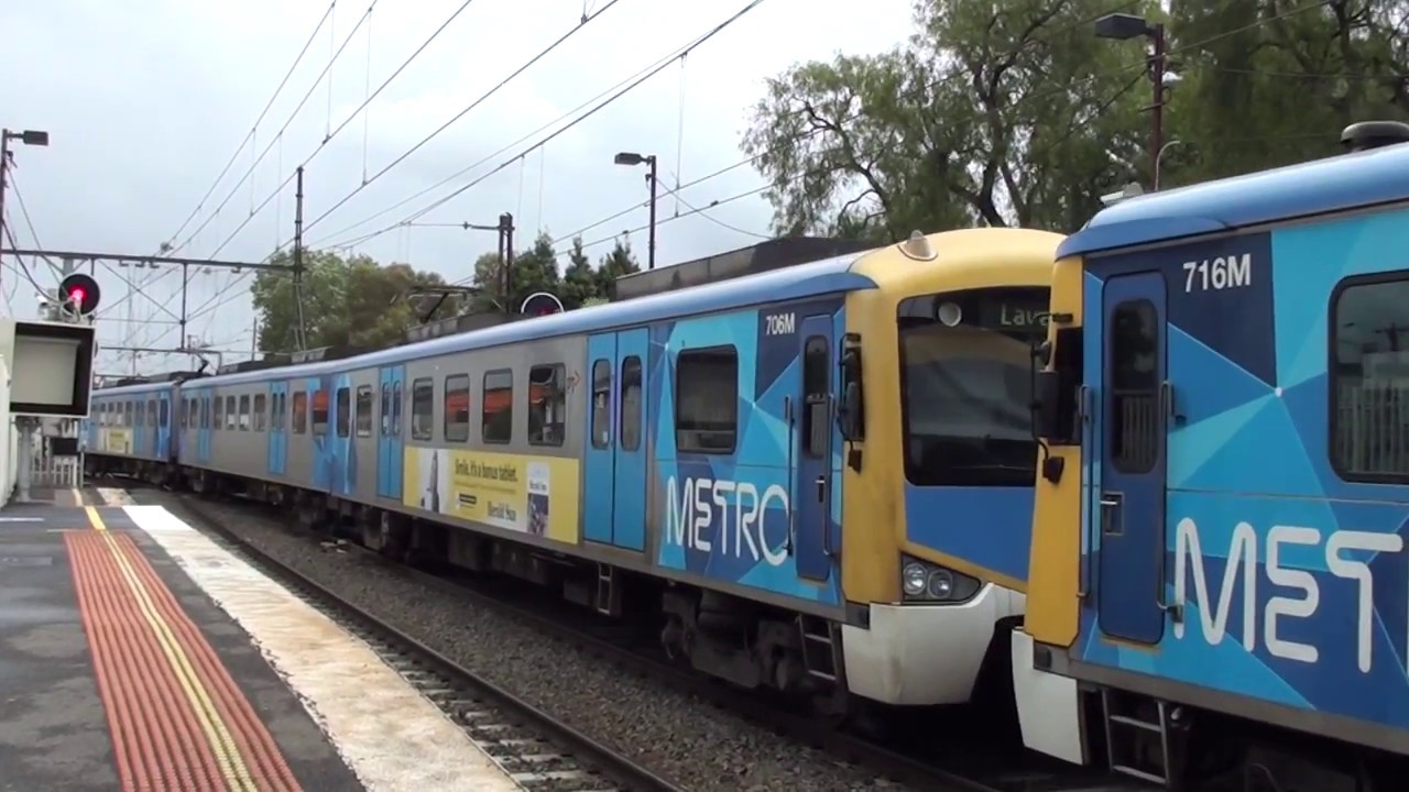 Metro Trains refurbished Siemens EMU - Melbourne Transport - YouTube