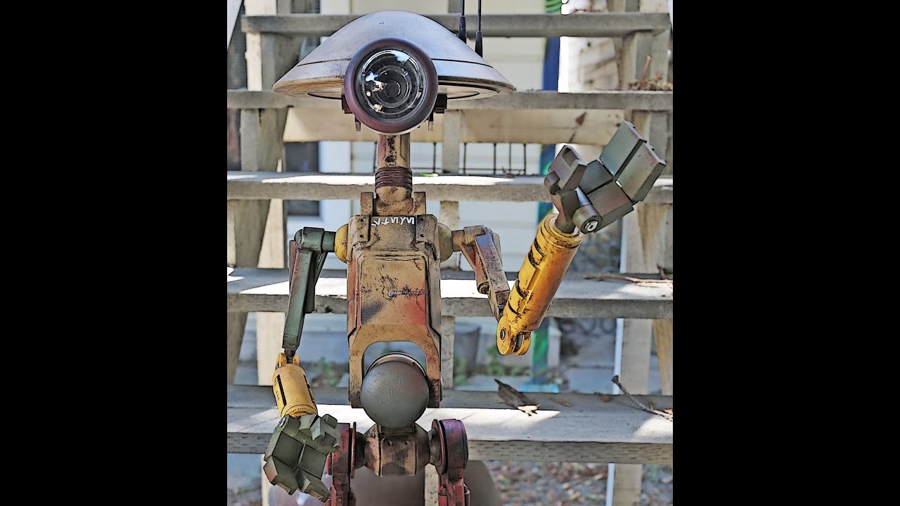 Pit Droid Build Update 3 - YouTube