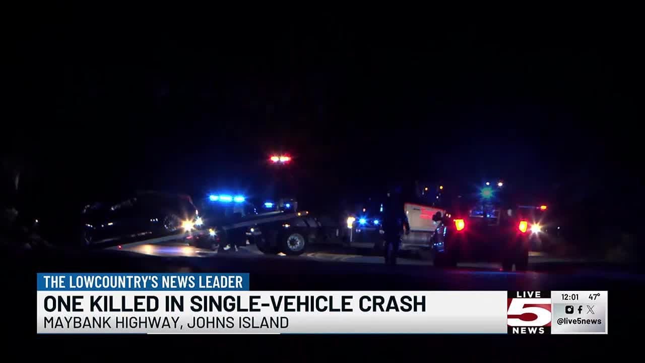 Video 1 Killed In Single Vehicle Crash On Johns Island Youtube
