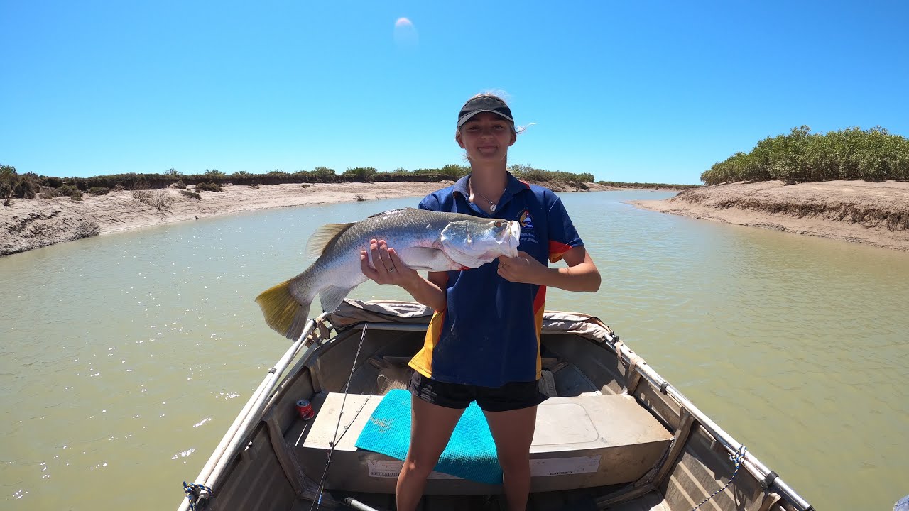 THE GIRLS CATCHING BARRAMUNDI AND COD - EPISODE 8 - YouTube
