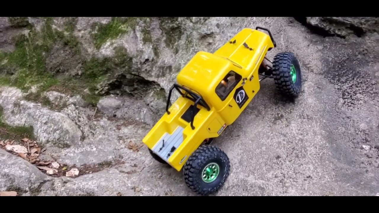 Element ECTO on desert lizard shocks, first run - YouTube