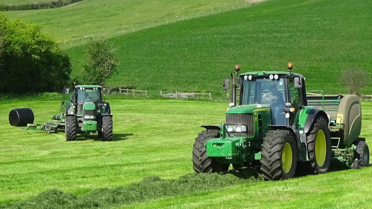 Silage 2019 - Raking, Baling & Wrapping Grass for Silage with John ...