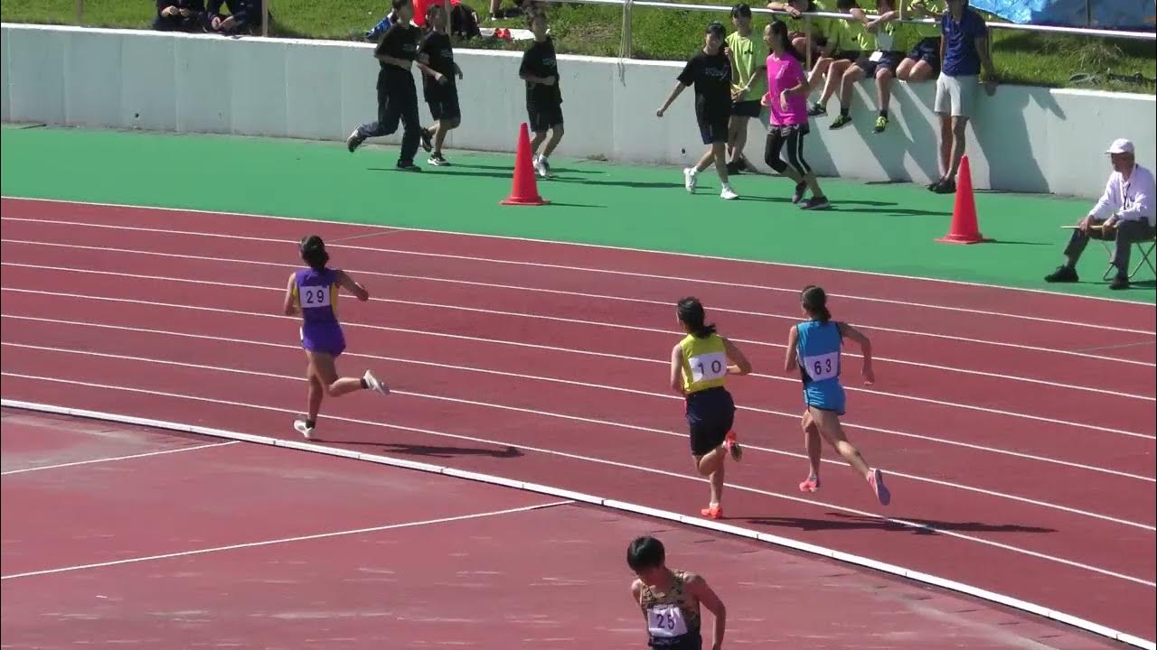 ④★あかり12年女子800m予選4組目 第77回東京都中学校支部対抗陸上競技選手権大会20241012 - YouTube