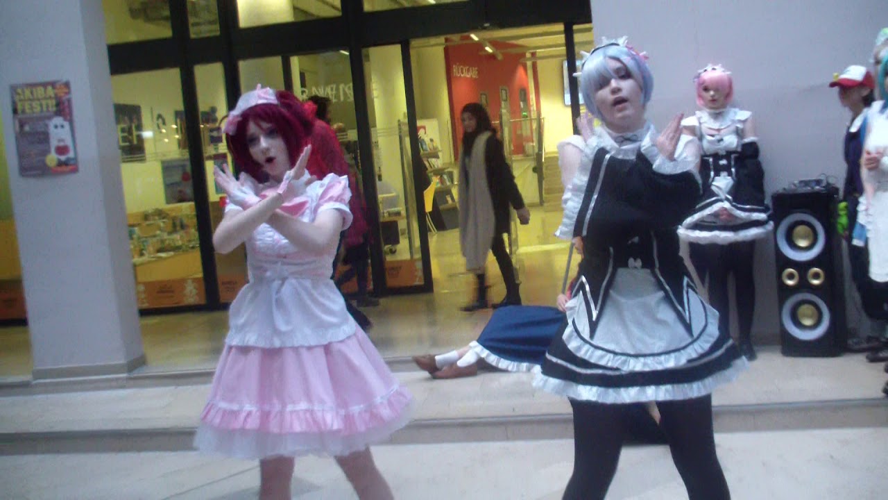 Cosplay-Maid café 코스프레-메이드 카페9. - YouTube