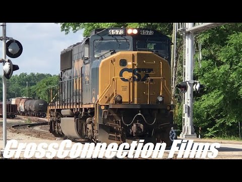 CSXT 4573 SD70MACR Solo Heads Back To the yard W/Some Horn Action On Y105-03 In Fay NC - YouTube