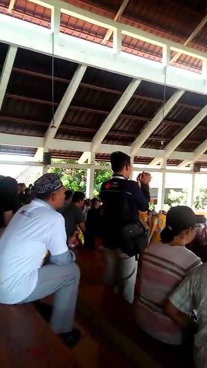 Tari Barong# Cening Bagus# bali. - YouTube