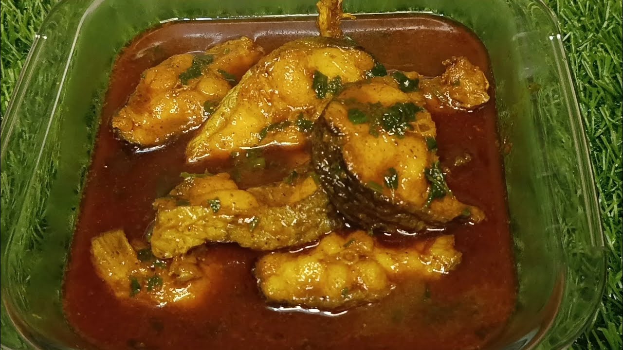 village style fish recipe | fish recipe in hindi | masala fish curry ...