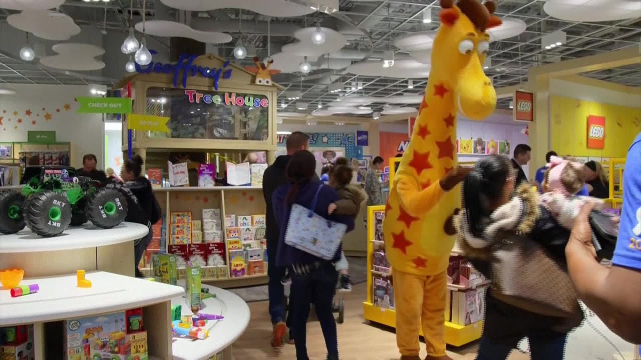 Toys R Us returns for holiday season, second store opening in Texas ...