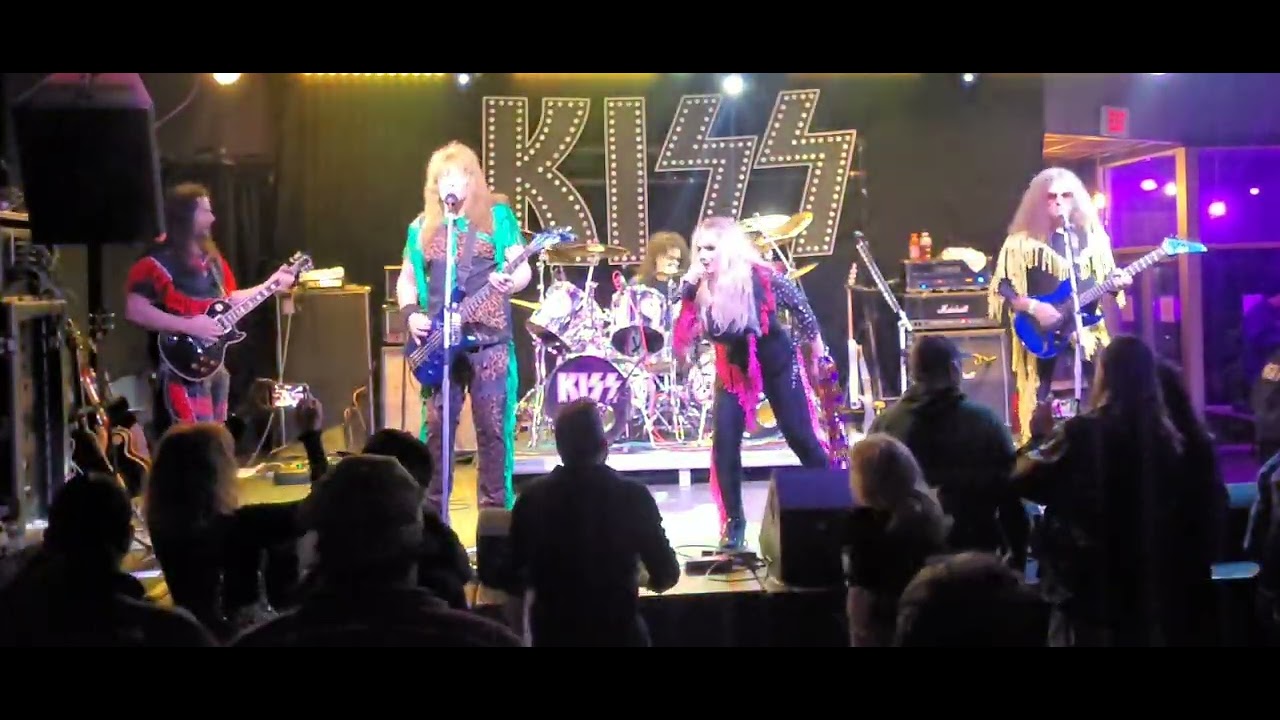 Sister Twisted "Shoot Em Down" - YouTube