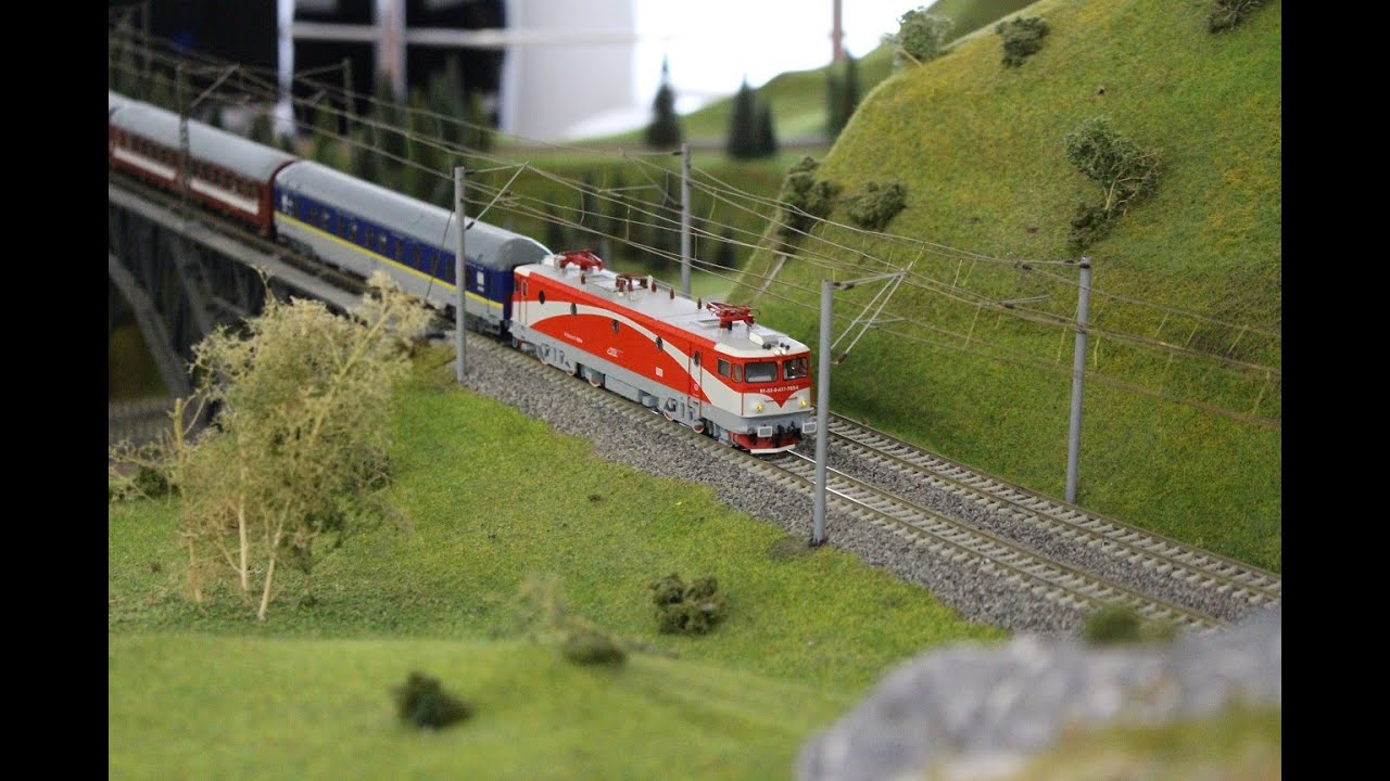 Muzeul CFR Bucuresti / CFR Museum Bukarest 2015 - YouTube