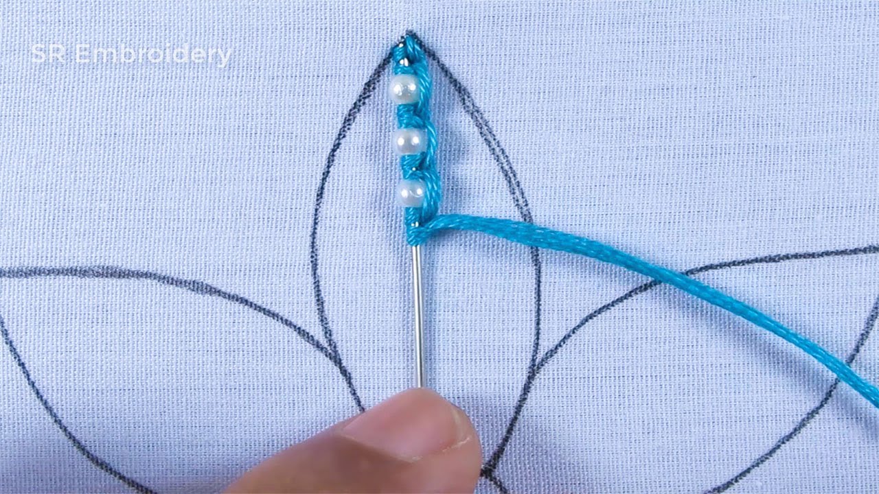 Hand Embroidery New Elegant Middle Pearl Beads Work Colorful Flower ...