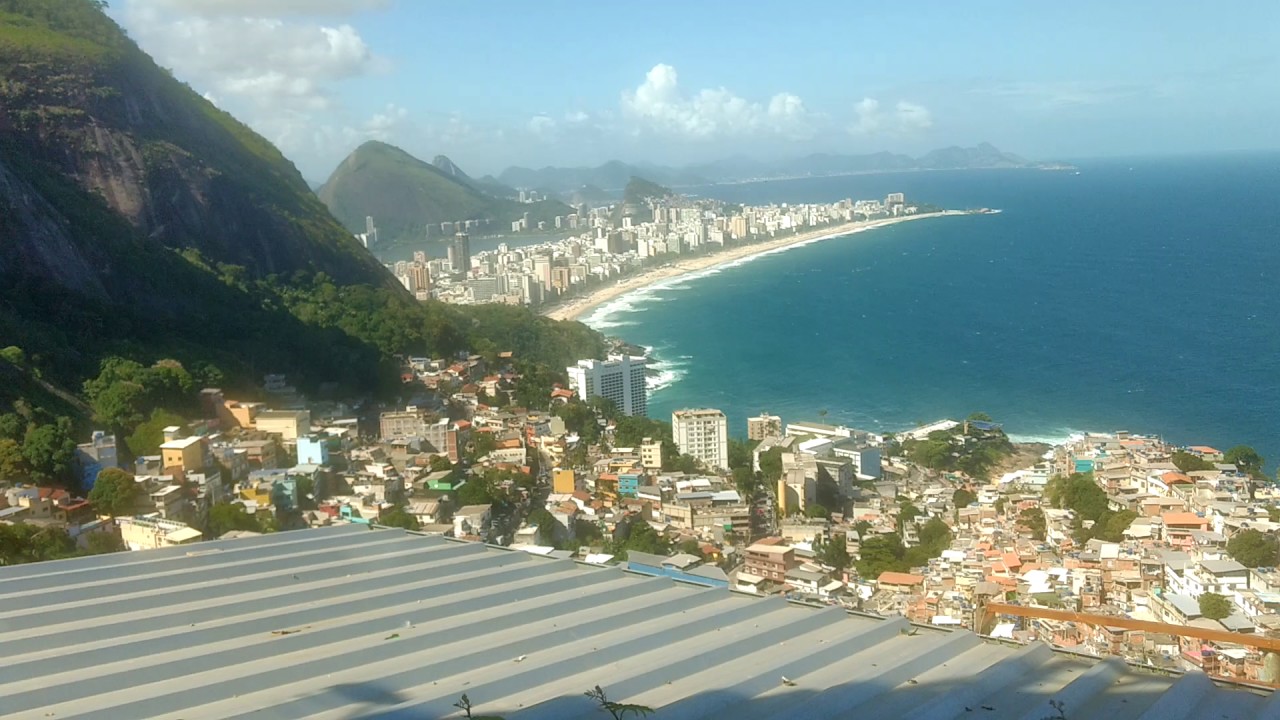 A vista no bar dá laje no Vidigal - YouTube