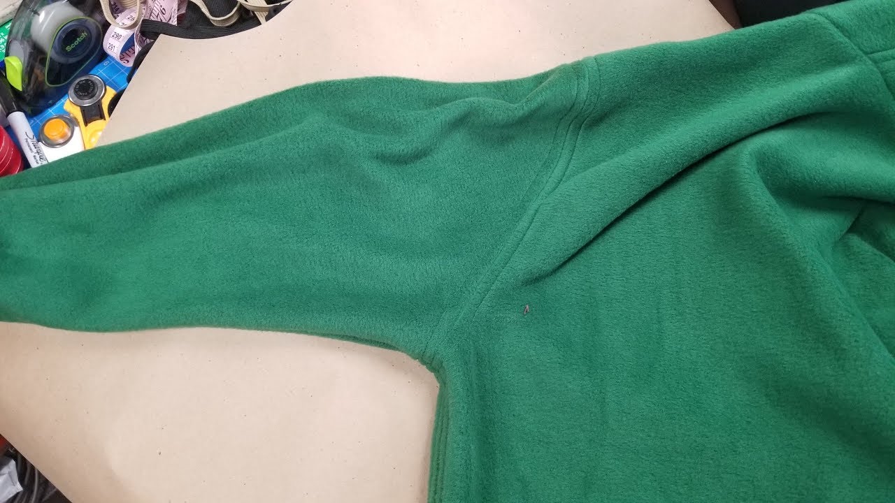 Side seam and arm seam on a hoodie jacket - YouTube
