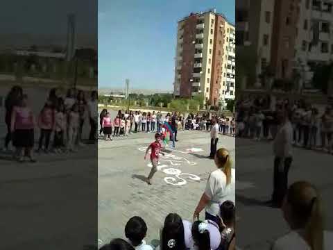 Ağdam 51saylı məktəb Gülbəniz müəllimə(1)