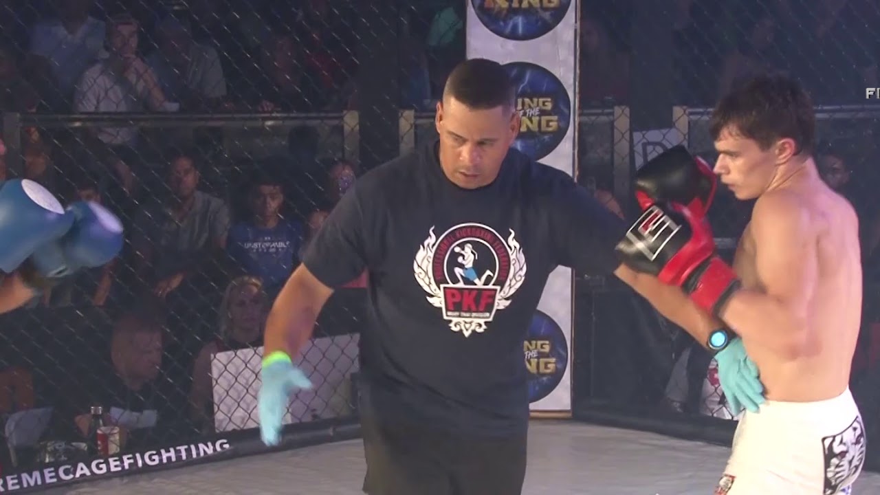Ryan Burgos VS Matt Rivera ECF26 - YouTube