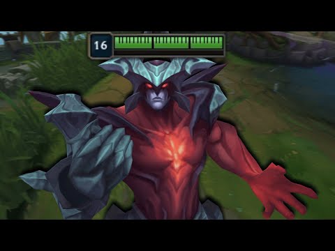 ÜST KORİDORA ADC ALDI AMA BEN AATROXTUM.