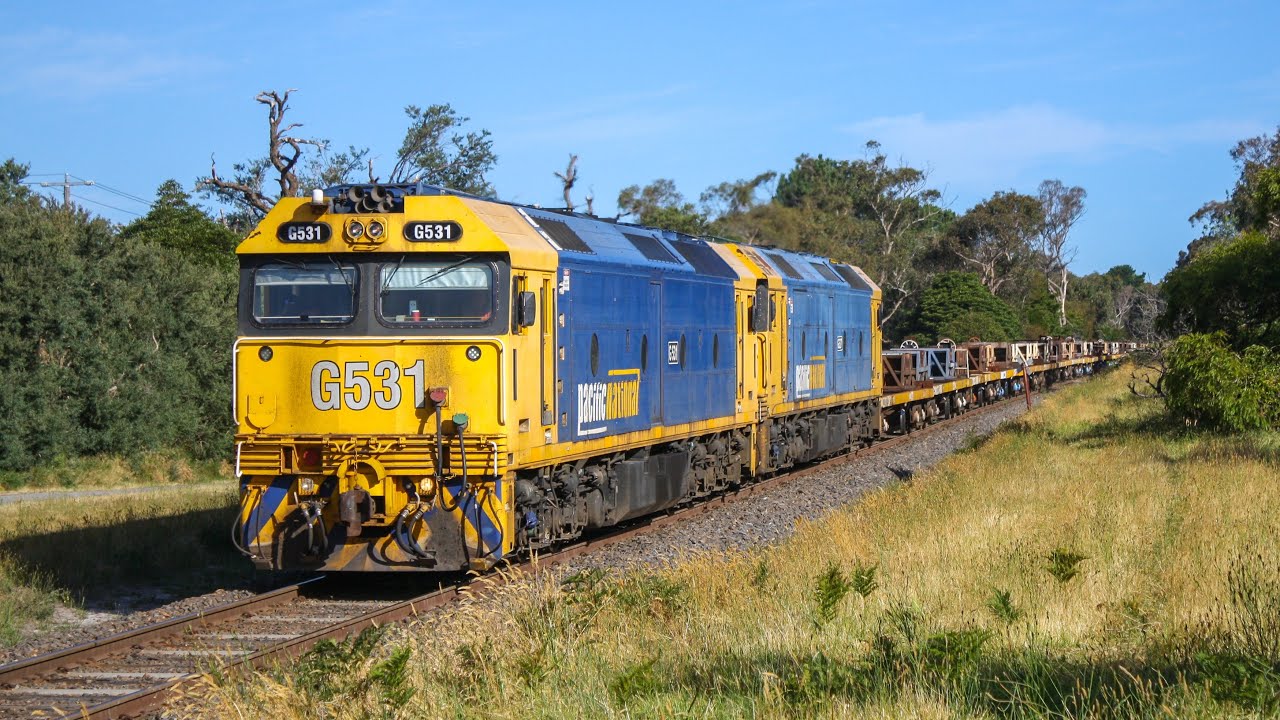 Pacific National's Long Island steel train, final months July-December ...