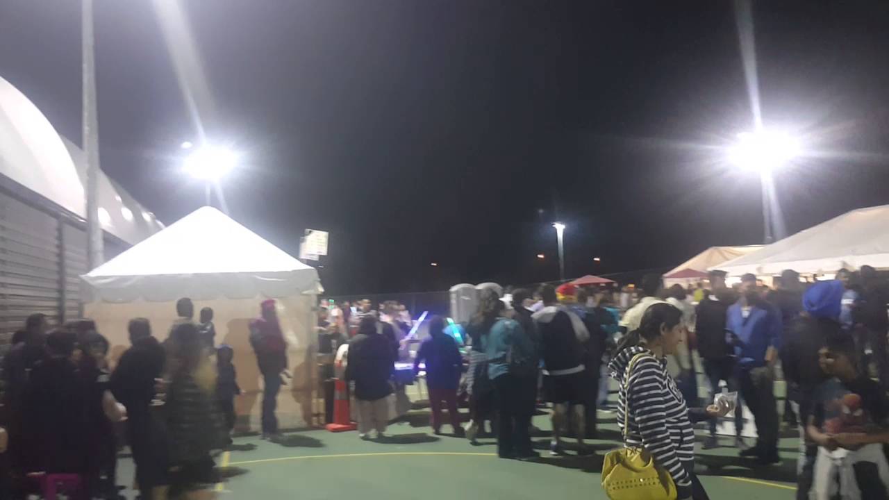 Waitakere Diwali 2016- View of Foodstalls. - YouTube