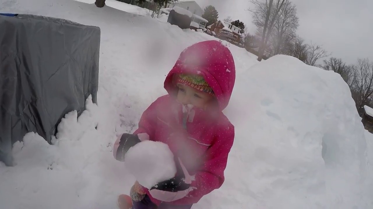 Fun in the snow with silly time fun show!! Snowball fight sledding ...