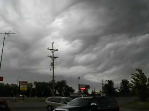 Derecho clouds forming over SD - YouTube