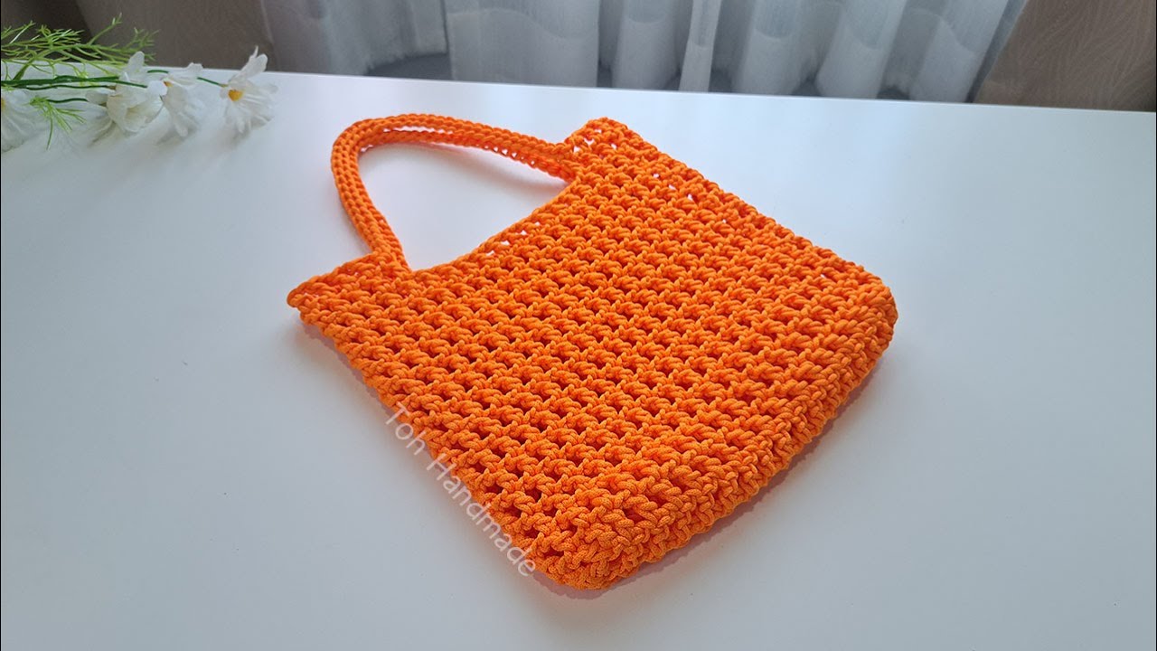 DIY Crochet Mesh Bag Tutorial | Toh Handmade - YouTube