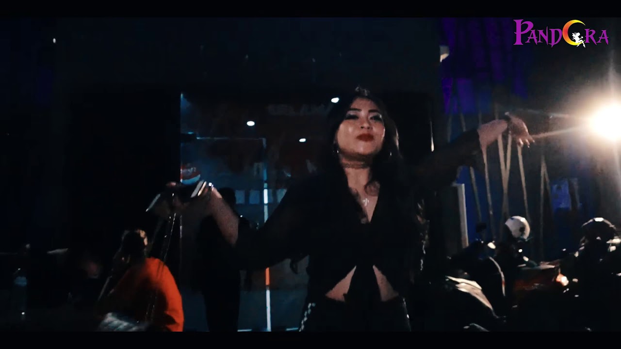 DJ CAROLINE at PANDORA MOJOKERTO - YouTube