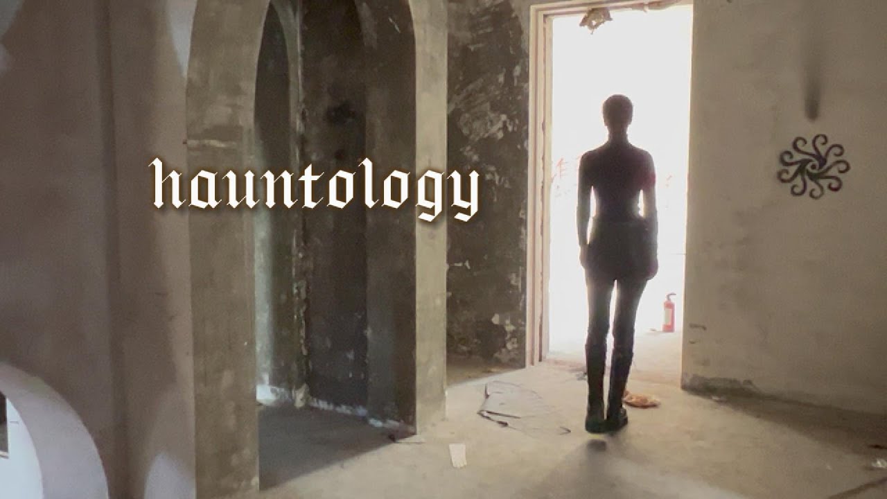 Hauntology and the disappearing sense of time - YouTube