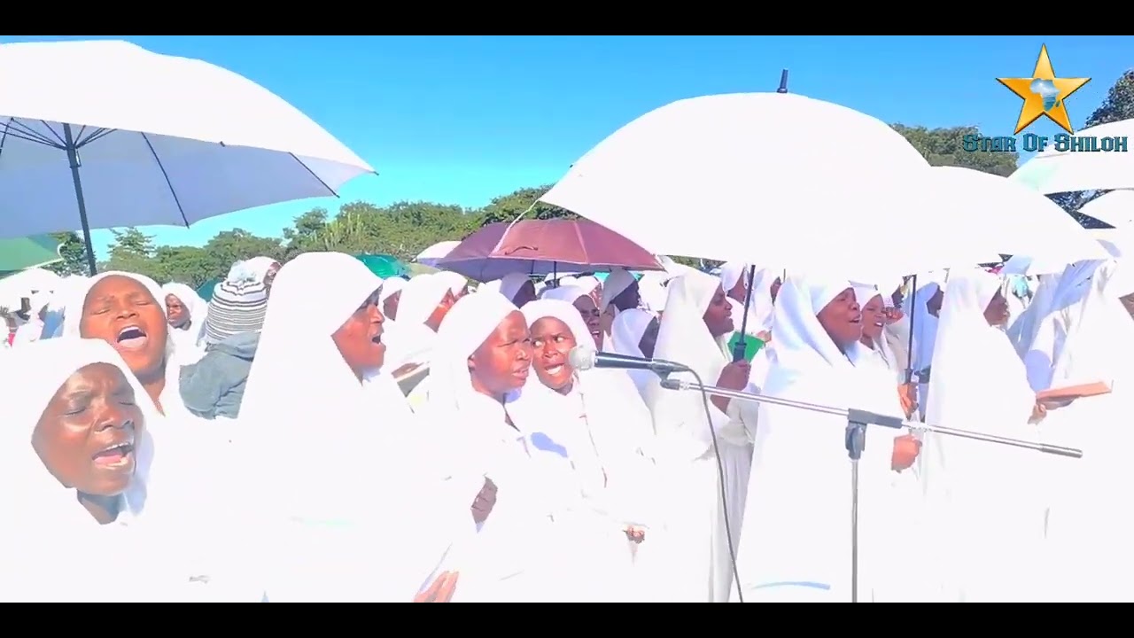 Chiriko Chikomo kure Hym 138 @Easter Maungwa (Chitando) - YouTube