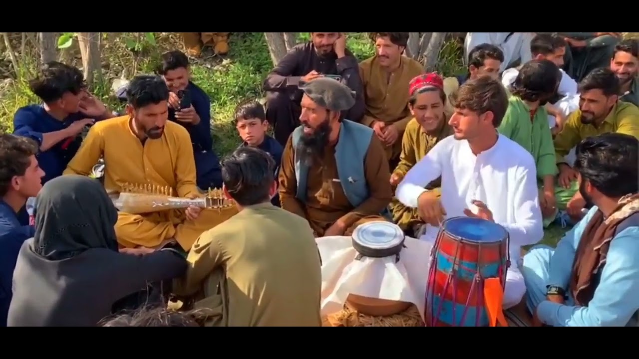 Zama Da Ghum Zeray Phasto Song | Rabab Mangay - YouTube