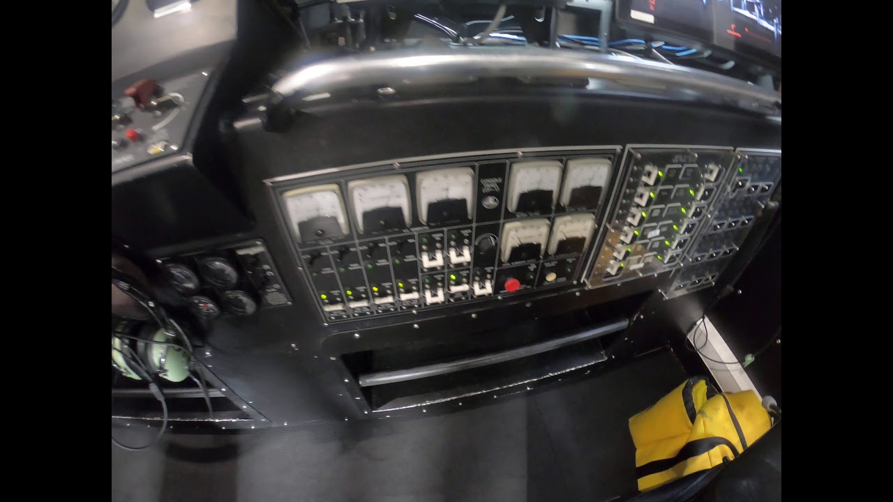 64 Hike Metal Patrol Boat Bridge - YouTube