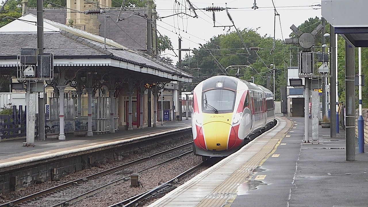LNER 'Azuma' passes Morpeth heading north (1/7/20) - YouTube